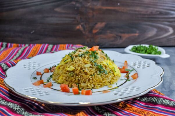 Peruvian Fried Rice (Arroz Chaufa) - Keesha's Kitchen