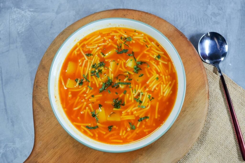 Sopa De Fideo Con Papas - An Easy Mexican Potato Noodle Soup