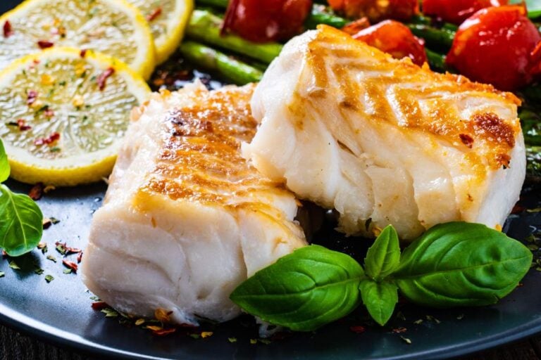 The 10 Best Edible Types of Fish for Cooking | Keesha's Kitchen