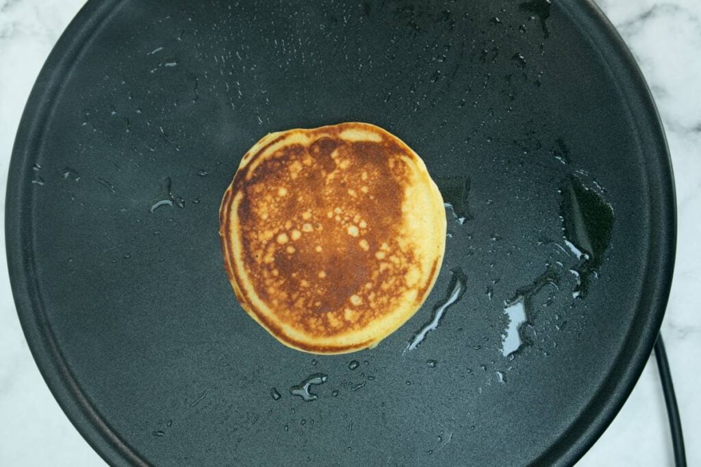 How to Make Pancakes On The Griddle? Quick & Easy Guide