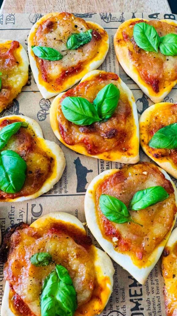 Romantic Mini Heart Pizzas - Keesha's Kitchen