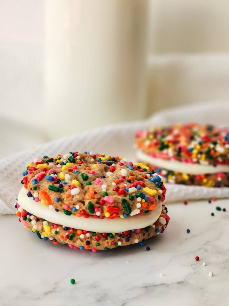 5 Ingredients Funfetti Cookie Sandwiches - Keesha's Kitchen